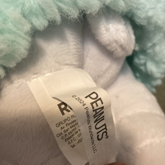 Peanuts | Toys | Peanut Snoopy Fuzzy Wool With Hoodie Jacket Coat ...